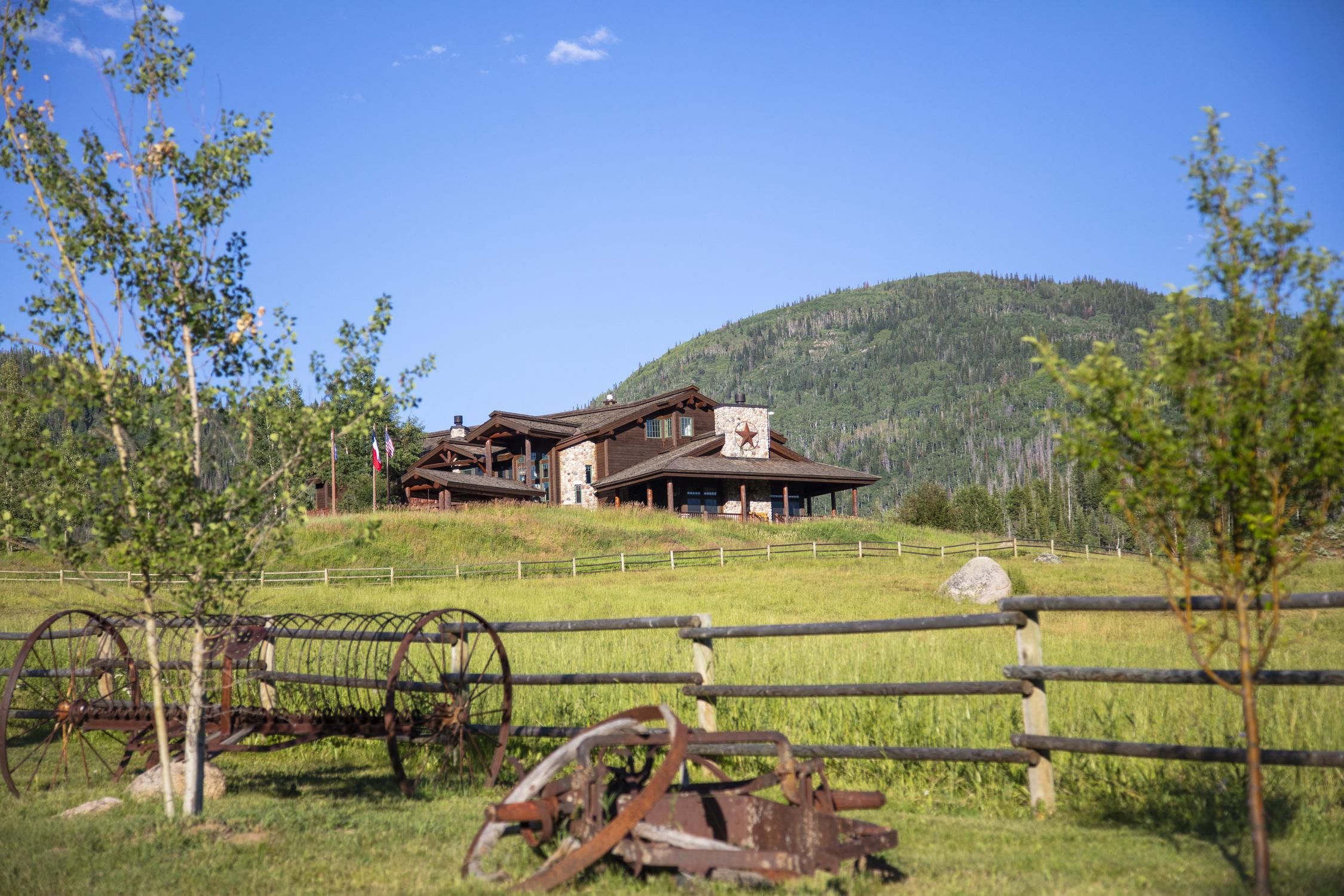 Fall in Love With the Ranches in the Midwest